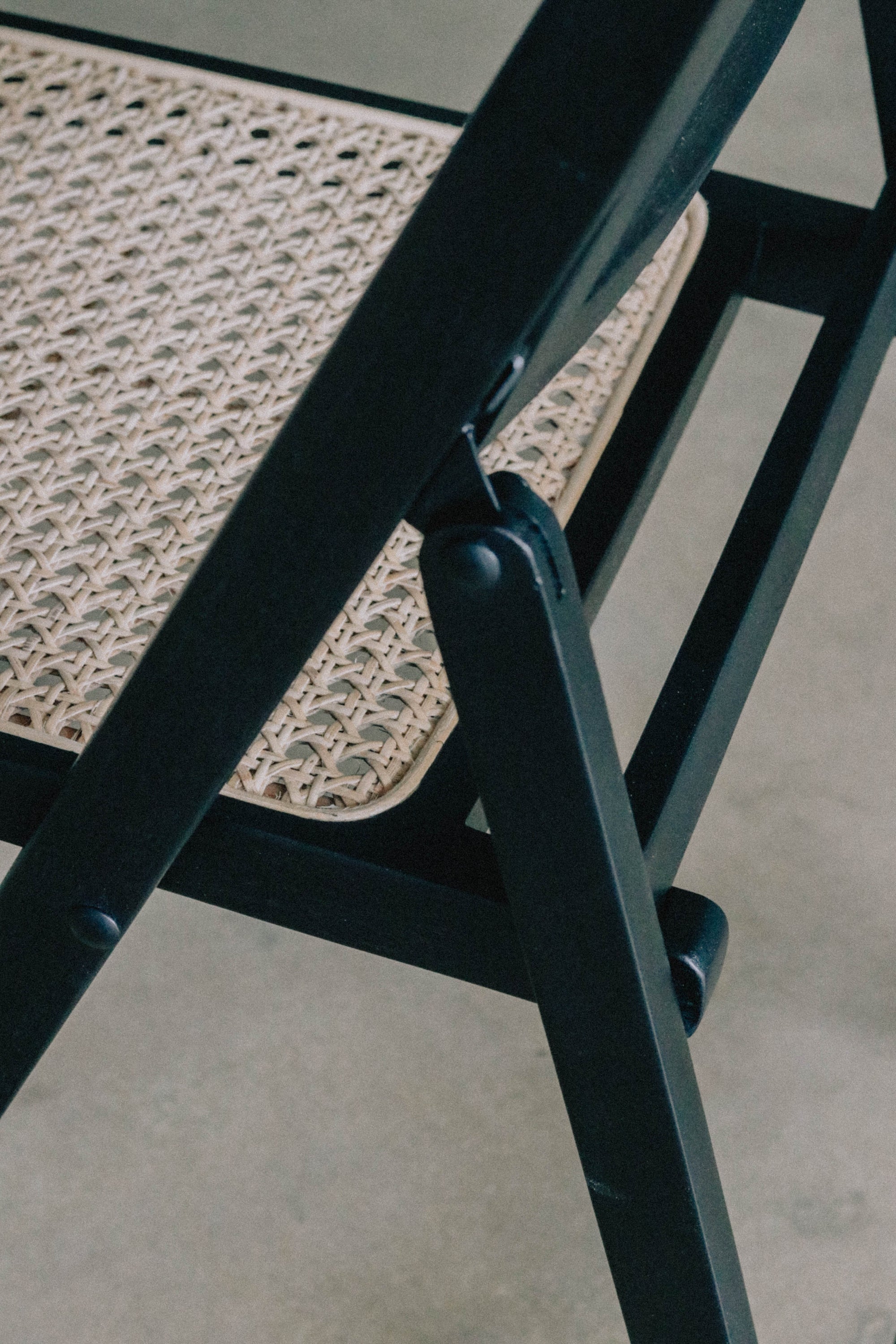 Pauline Foldable Chair — Black – PALMA