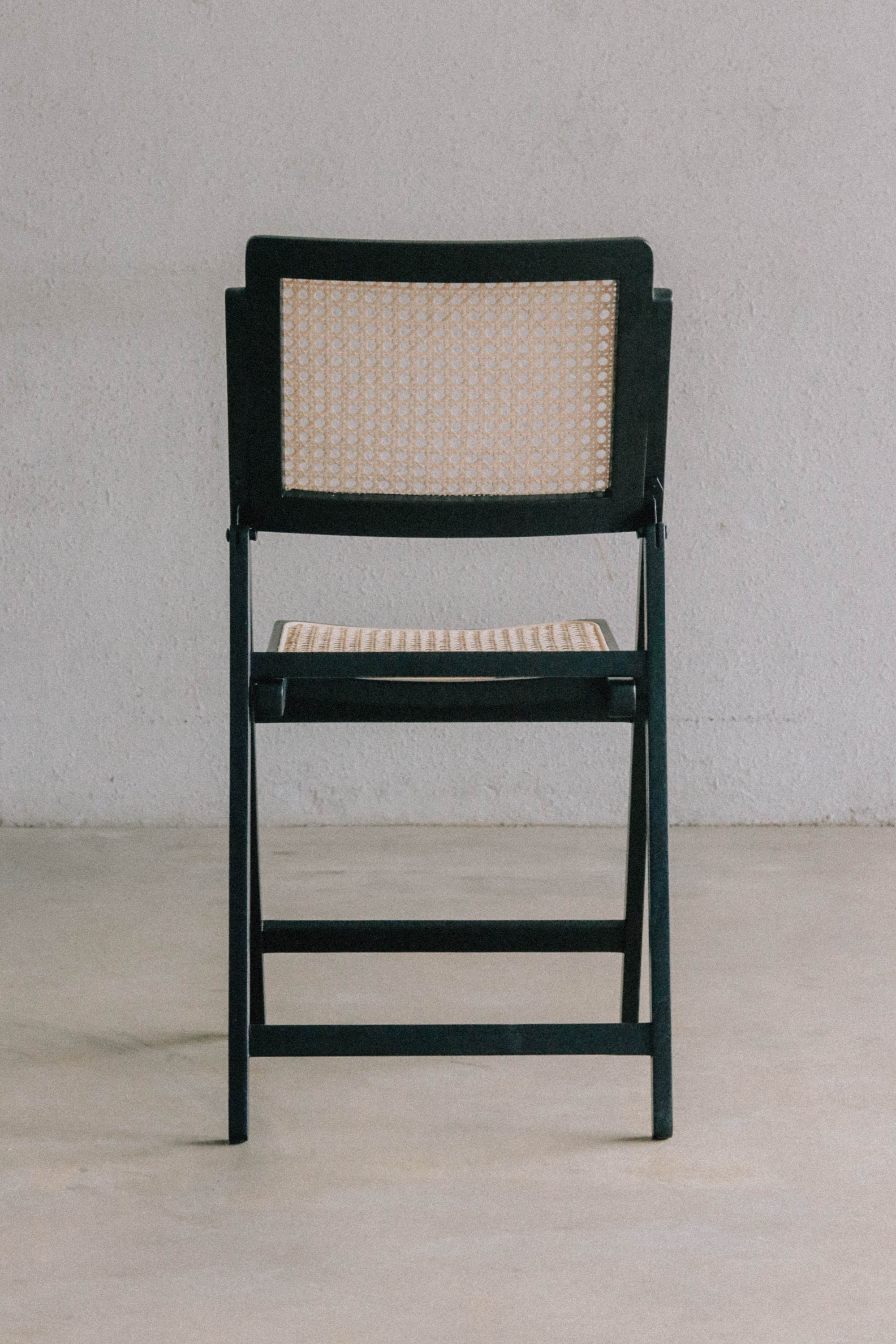 Pauline Foldable Chair — Black – PALMA